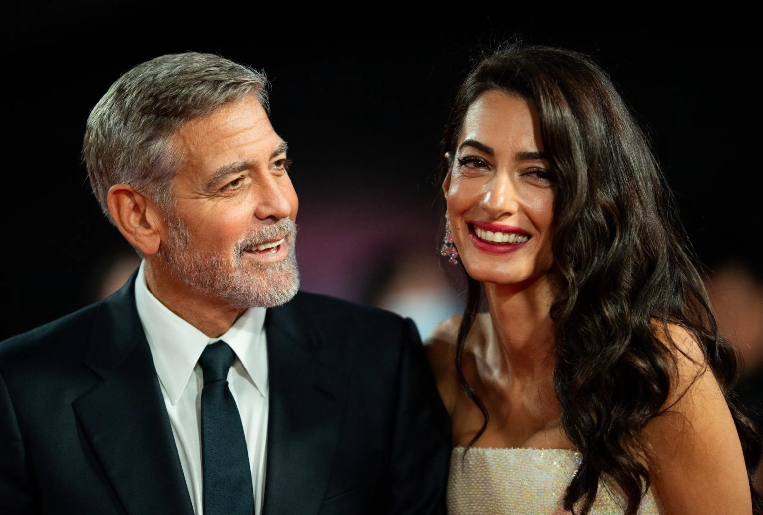 Clooneys Zwillinge – exakte Kopien ihres Vaters: Das Aussehen von ...